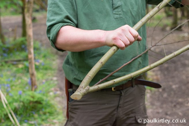 How To Carve A Beaked Notch For Pot Hangers