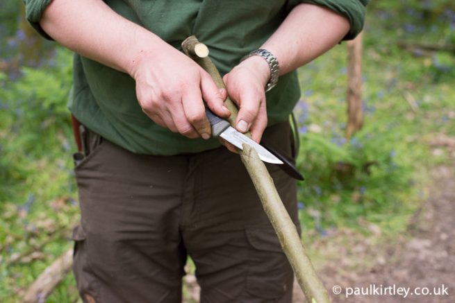 How To Carve A Beaked Notch For Pot Hangers